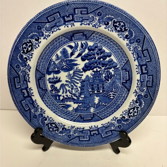 Willow | Accents | Blue Willow Plate Chinoiserie Pattern England ...